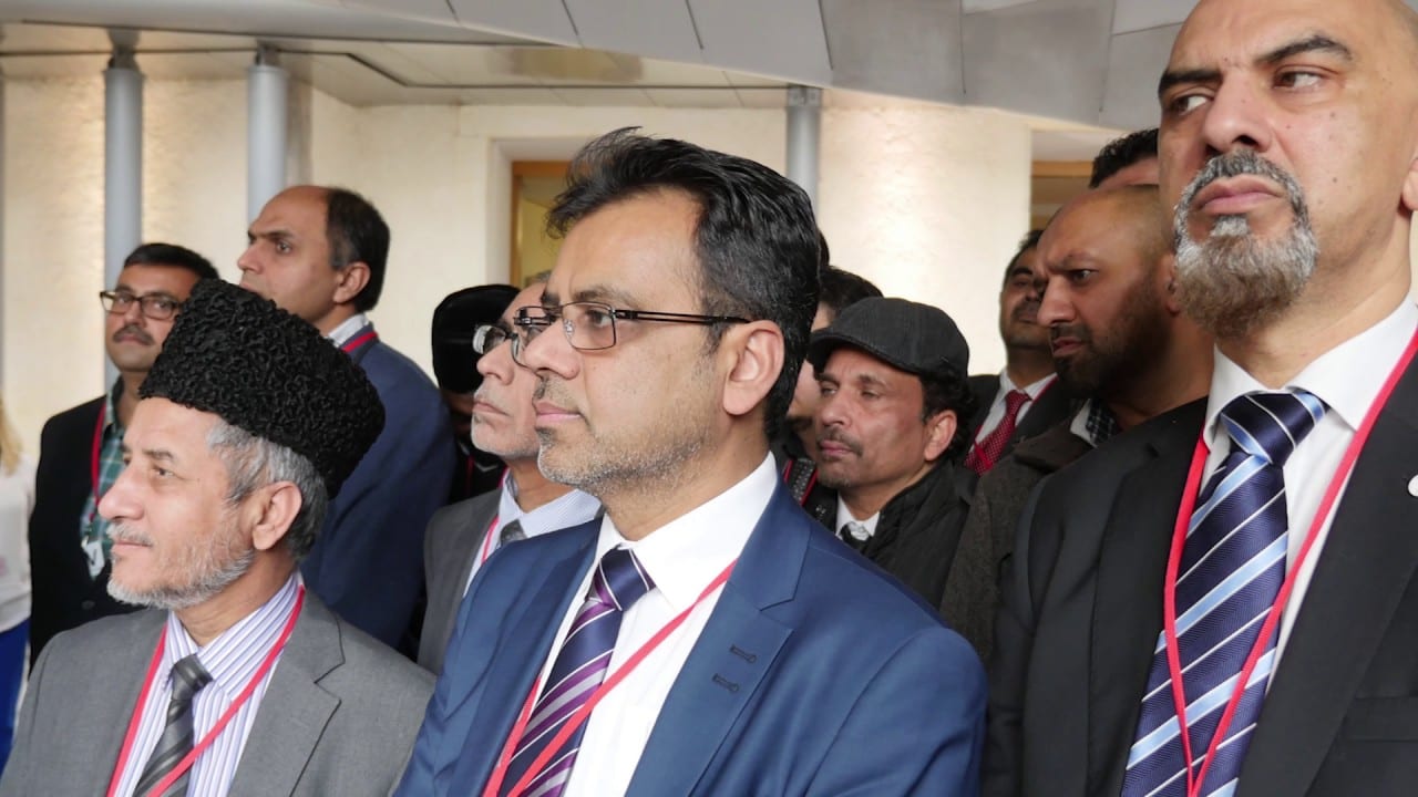 Ahmadi Muslims visit Scottish Parliament